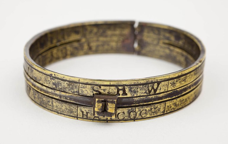Shakespeare in 100 Objects: Pocket Dial